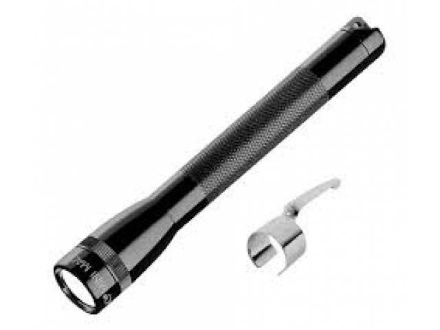 # M3A012 - MagLite USA Linterna modelo Mini Maglite, negra de 2 pilas ...